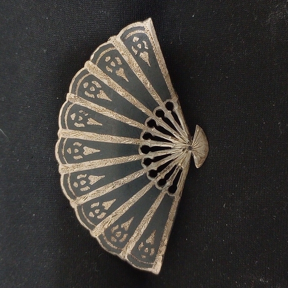 925 Sterling Silver | Jewelry | Thailand Sterling Silver Fan Brooch ...